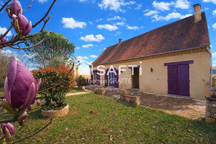 Maison à vendre - Vitrac - 6 pièces - 4 chambres