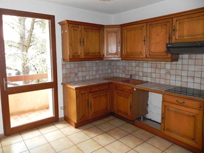 Appartement 4 pièces à Millau, Jean Jaurès, à louer