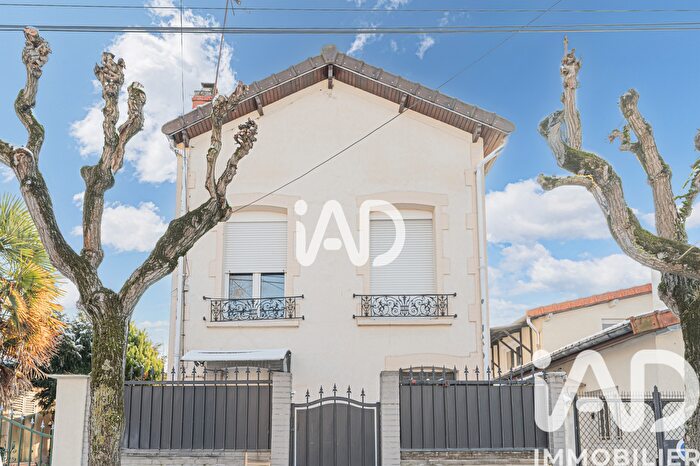 Maison à vendre - Bondy, Les Mérisiers - 3 pièces - 2 chambres