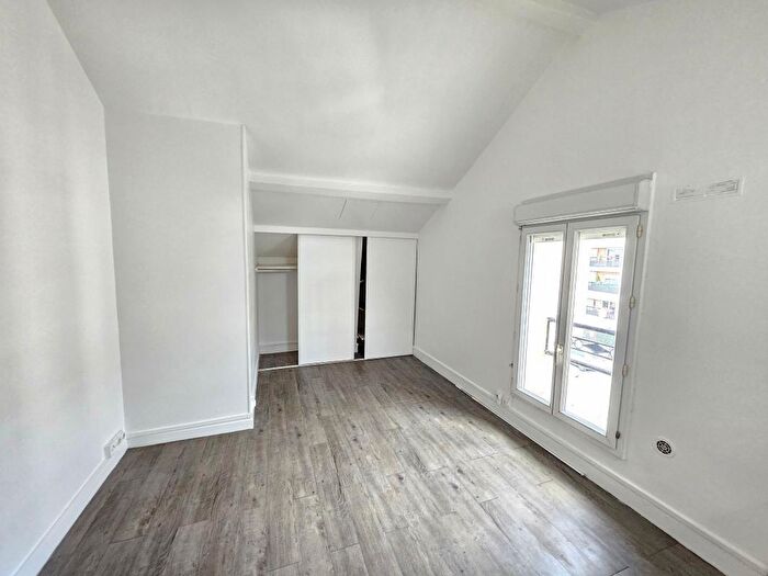 Appartement à louer - Argenteuil, Centre-ville - 1 pièce