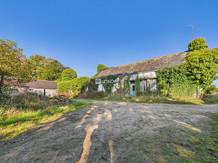 Maison à vendre - Plogonnec - 4 pièces - 3 chambres