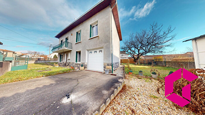 Maison à vendre - Issoire - 6 pièces - 4 chambres