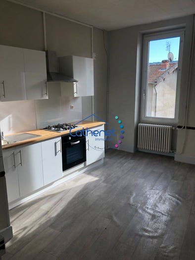 Belmont-de-la-Loire - Appartement 4 pièces à louer