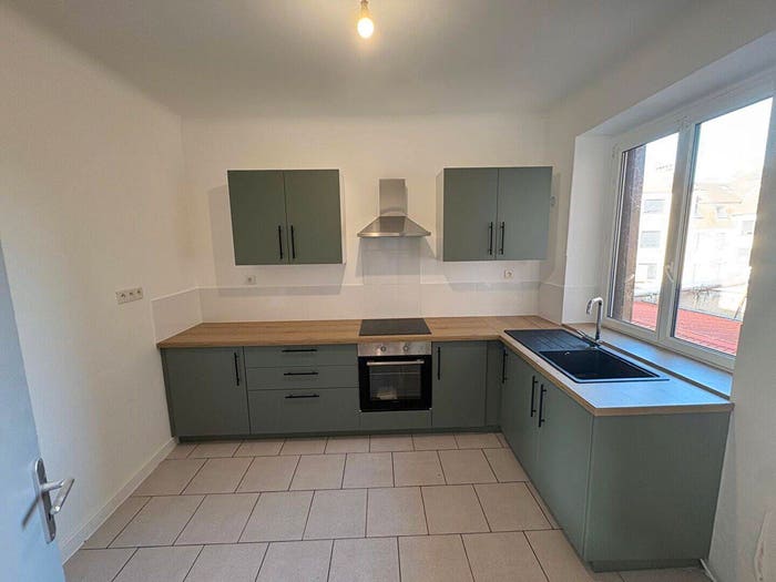 Centre Ville, Sarreguemines - Appartement 5 pièces à louer