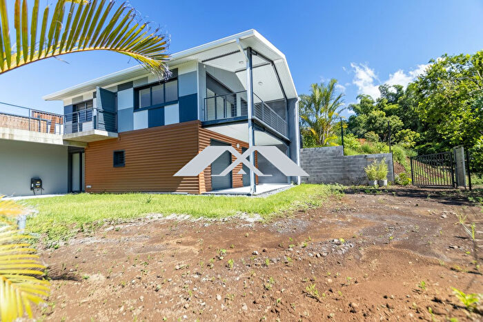 Maison 4 pièces à vendre - Saint-Joseph, Les Lianes, Carosse, Bézaves