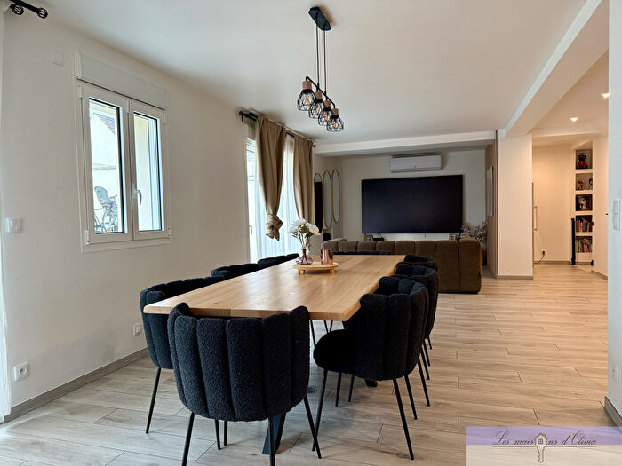 Maison 7 pièces à vendre - Sucy-en-Brie, Bruyères