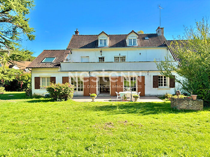 Maison à vendre - Vauhallan - 9 pièces - 5 chambres