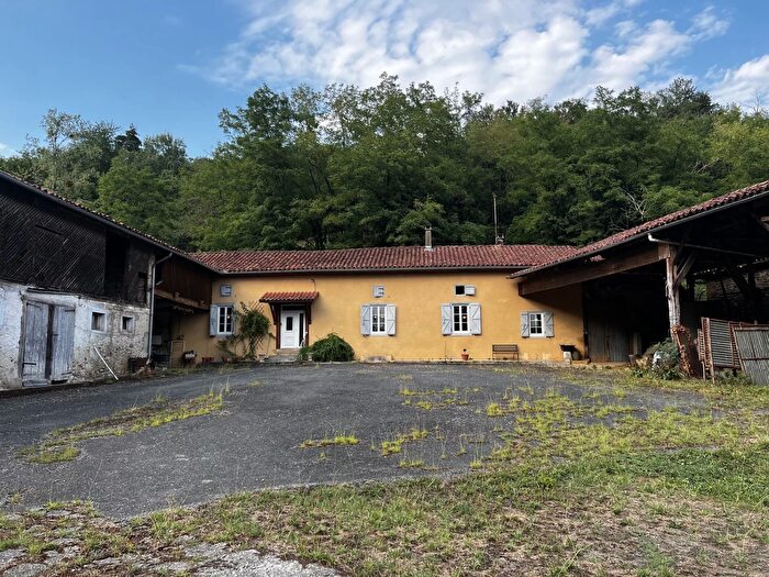 Villeneuve-de-Rivière - Maison 5 pièces à vendre