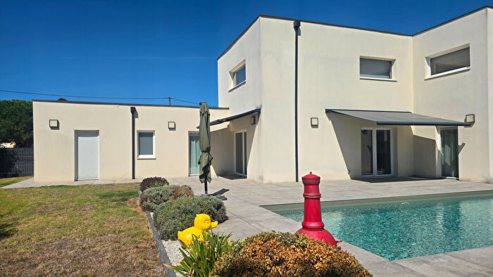 Maison 10 pièces à vendre - La Tremblade