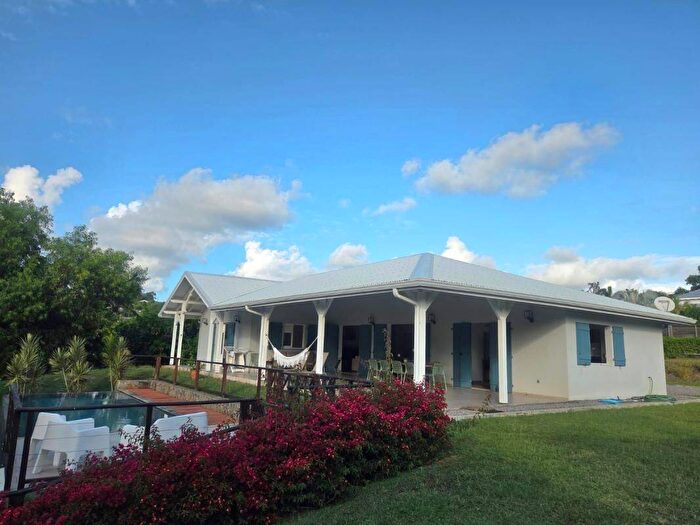 Maison à louer - Le François - 4 pièces - 3 chambres