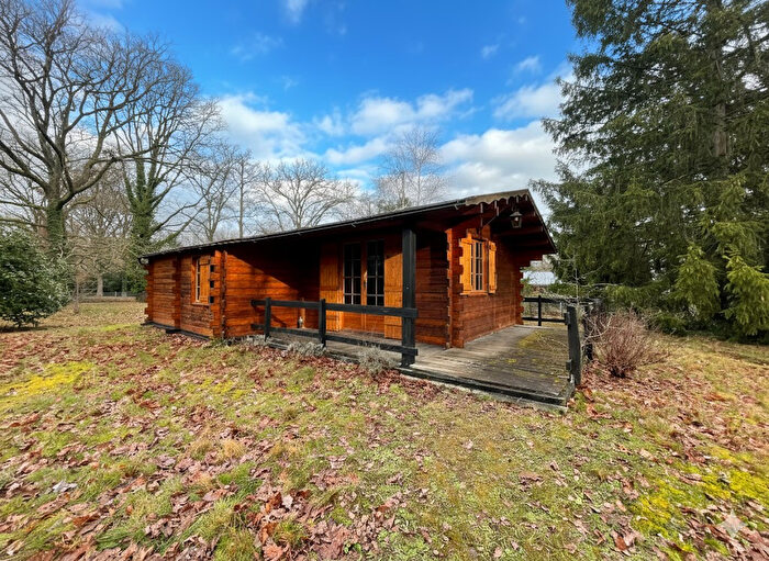 Maison à vendre - Nogent-sur-Vernisson - 3 pièces - 2 chambres