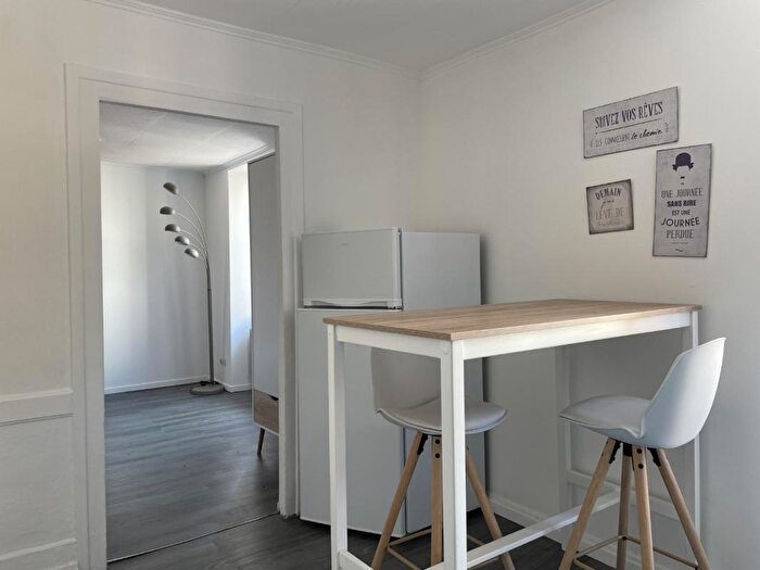 Appartement à louer - Roanne, Mulsant - 1 pièce