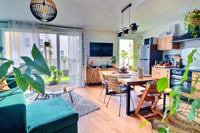 Appartement à vendre - Bagneux, La Rapie - 3 pièces - 2 chambres