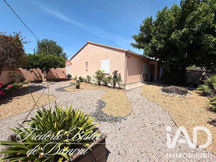 Maison 4 pièces à Villeneuve-la-Rivière, à vendre