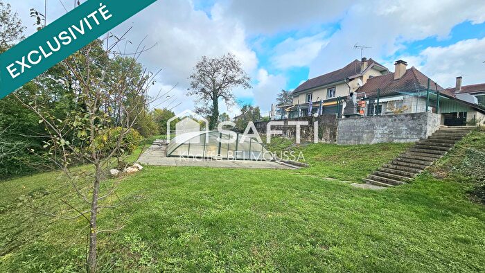 Maison à vendre - Belley - 10 pièces - 4 chambres