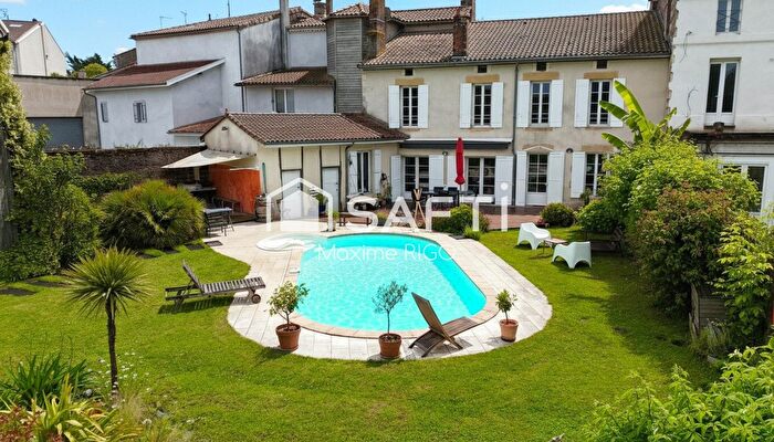 Maison à vendre - Marmande, Marmande, Fougard - 9 pièces - 5 chambres