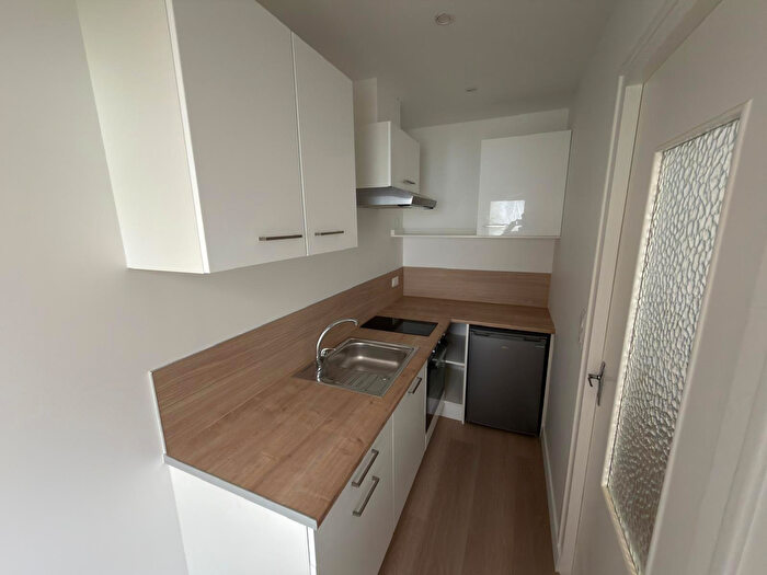 Amiens, Saint-Germain les Halles : Appartement 1 pièce à louer