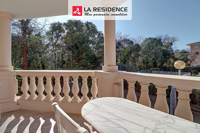 Appartement à vendre - Fréjus - 3 pièces - 2 chambres