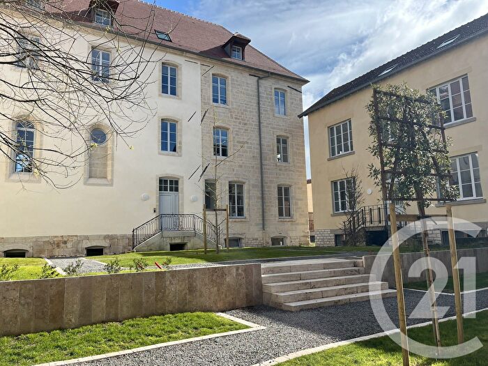 Appartement à louer - Dole, Vieille ville, Petite Venise - 1 pièce