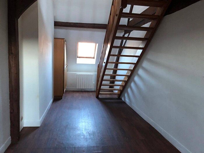 Centre Ville, L'Aigle : Appartement 3 pièces à louer