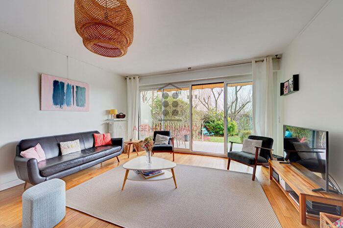 Appartement à vendre - Saint-Cloud, Fouilleuse, Val dOr - 4 pièces - 3 chambres