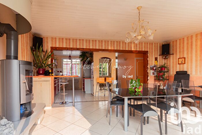 Maison à vendre - Saint-Paul-en-Pareds - 8 pièces - 7 chambres