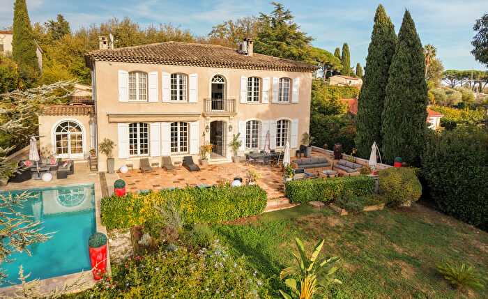 La Colle-sur-Loup - Maison 8 pièces à vendre