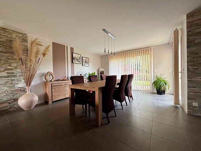 Maison à vendre - Le Perray-en-Yvelines - 6 pièces - 4 chambres