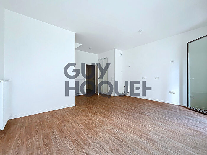 Appartement à vendre - Vitry-sur-Seine, Les Ardoines - 6 pièces - 5 chambres