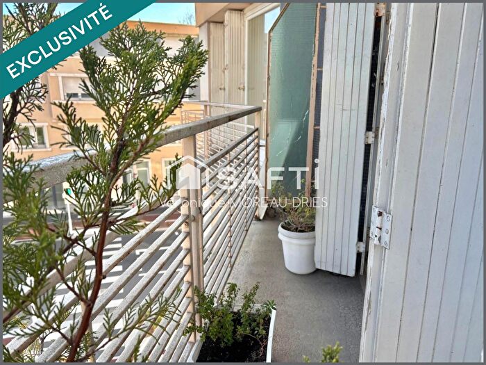 Appartement à vendre - Caen, Sainte-Thérèse, Demi-Lune - 2 pièces - 1 chambre