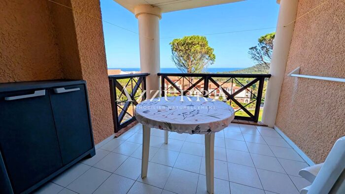 Appartement 2 pièces à vendre à Saint-Raphaël, Dramont