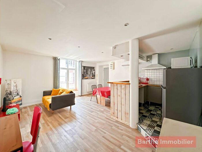 Appartement à louer - Vieux Gaillac - 2 pièces - 1 chambre