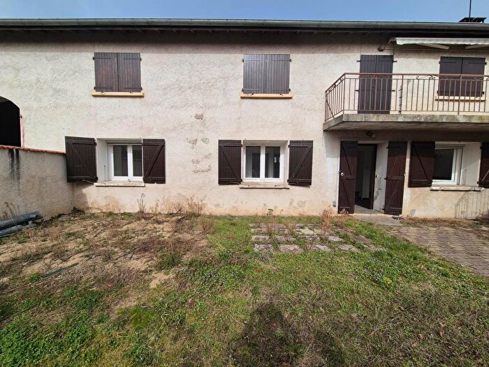 Appartement à vendre - Veauche - 4 pièces - 3 chambres