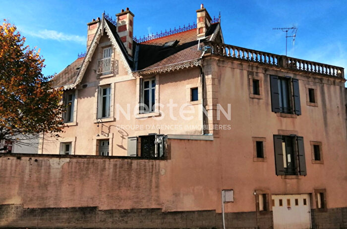 Maison à vendre - Bressuire, Centre-ville - 9 pièces - 4 chambres