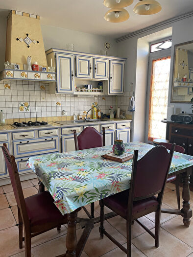 Maison à vendre - Saint-Denis-des-Murs - 5 pièces - 4 chambres