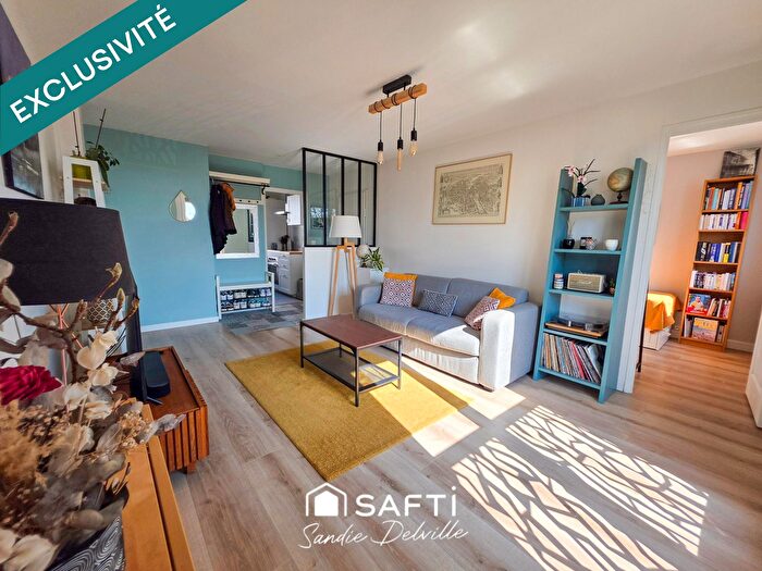 Appartement 4 pièces à Neuilly-Plaisance, Rennouillères, à vendre
