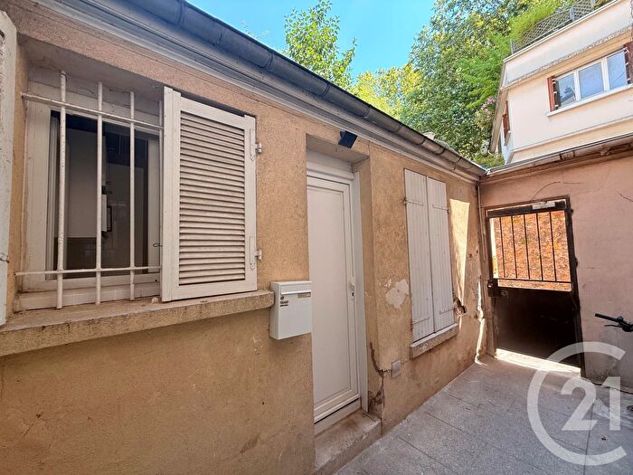 Paris 20ème, Belleville : Appartement 1 pièce à vendre