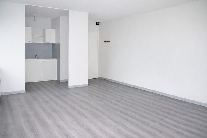 Appartement à louer - Sainte-Livrade-sur-Lot - 2 pièces - 1 chambre