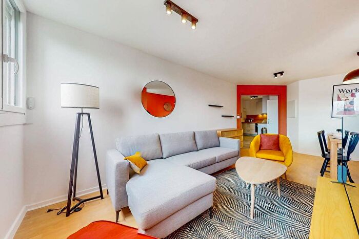 Appartement à louer - Cimetiere, Créteil - 6 pièces - 5 chambres