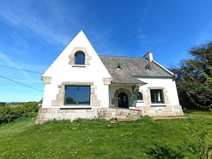 Taulé : Maison 6 pièces à vendre