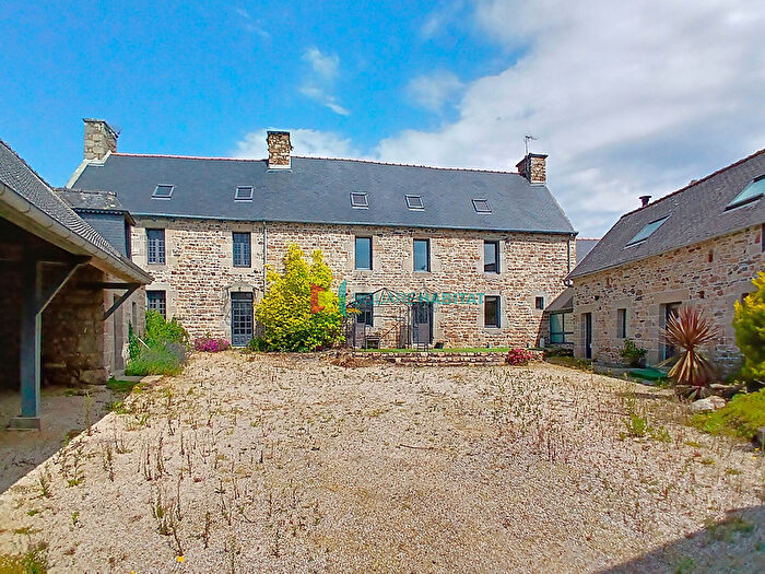 Maison à vendre - Paimpol - 7 pièces - 5 chambres