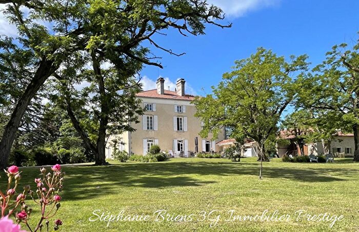 Maison à vendre - Mont-de-Marsan, Bourg-Neuf - 12 pièces - 9 chambres