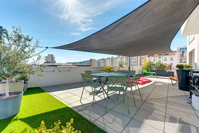 Lyon 7ème, Gerland : Appartement 4 pièces à vendre