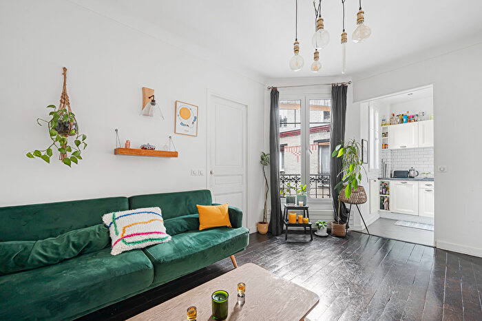 Appartement à vendre - Paris e , Vallée de Fecamp - 3 pièces - 2 chambres