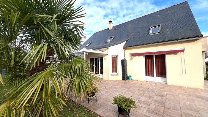 Maison à vendre - Saint-Martin-du-Fouilloux - 6 pièces - 4 chambres