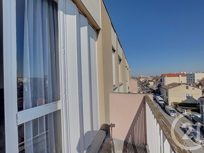 Appartement 4 pièces à Drancy, Le Petit Drancy, à vendre