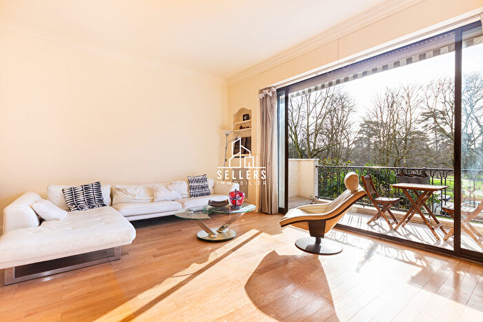 Neuilly-sur-Seine, Charles Laffitte - Appartement 2 pièces à vendre