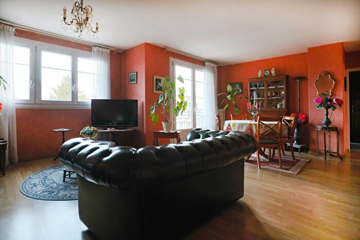 Appartement 4 pièces à vendre à Montreuil, Branly, Boissière