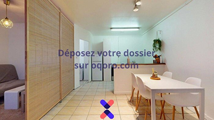 Appartement à louer - Hyper Centre-Vieille Ville, Saint-Étienne - 1 pièce