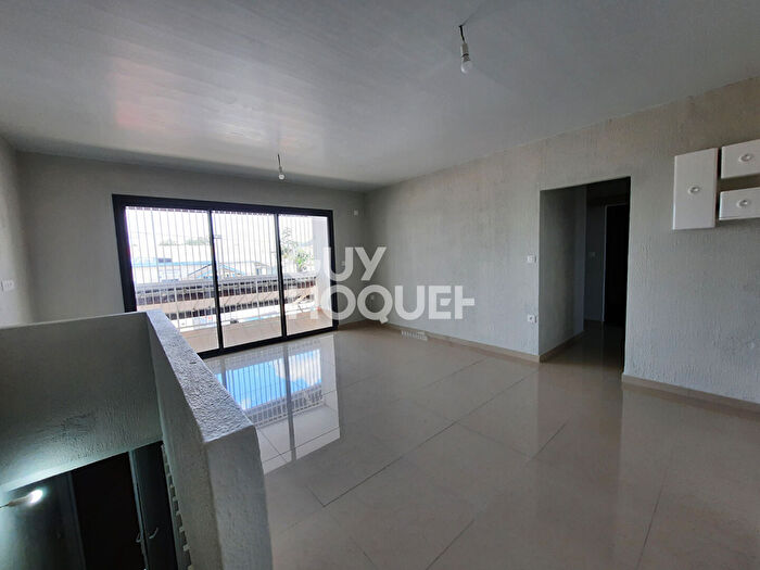 Appartement à louer - Saint-Laurent-du-Maroni - 4 pièces - 3 chambres